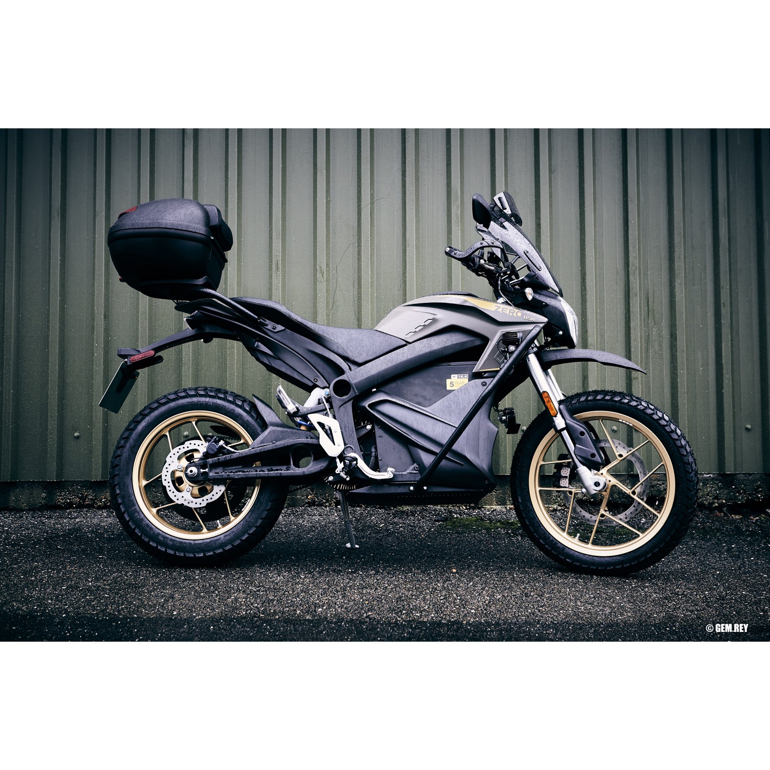 Zero DSR - (2023) | Electric Motorbike - Magnet Motos Ltd