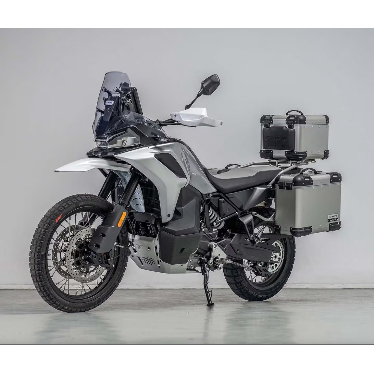 CFMOTO - 800MT-X | Motorcycles | Magnet Motos