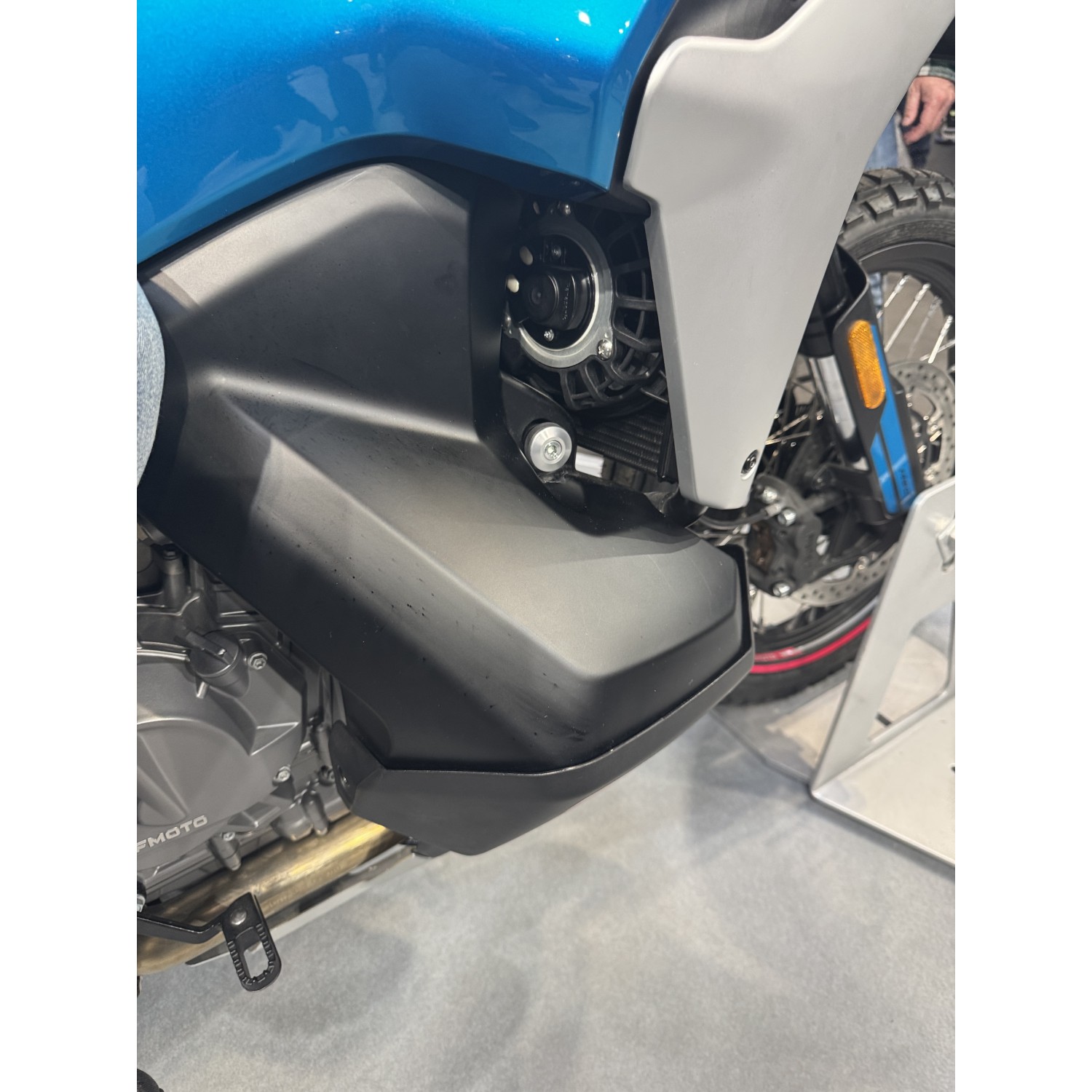 CFMOTO - 800MT-X | Motorcycles | Magnet Motos