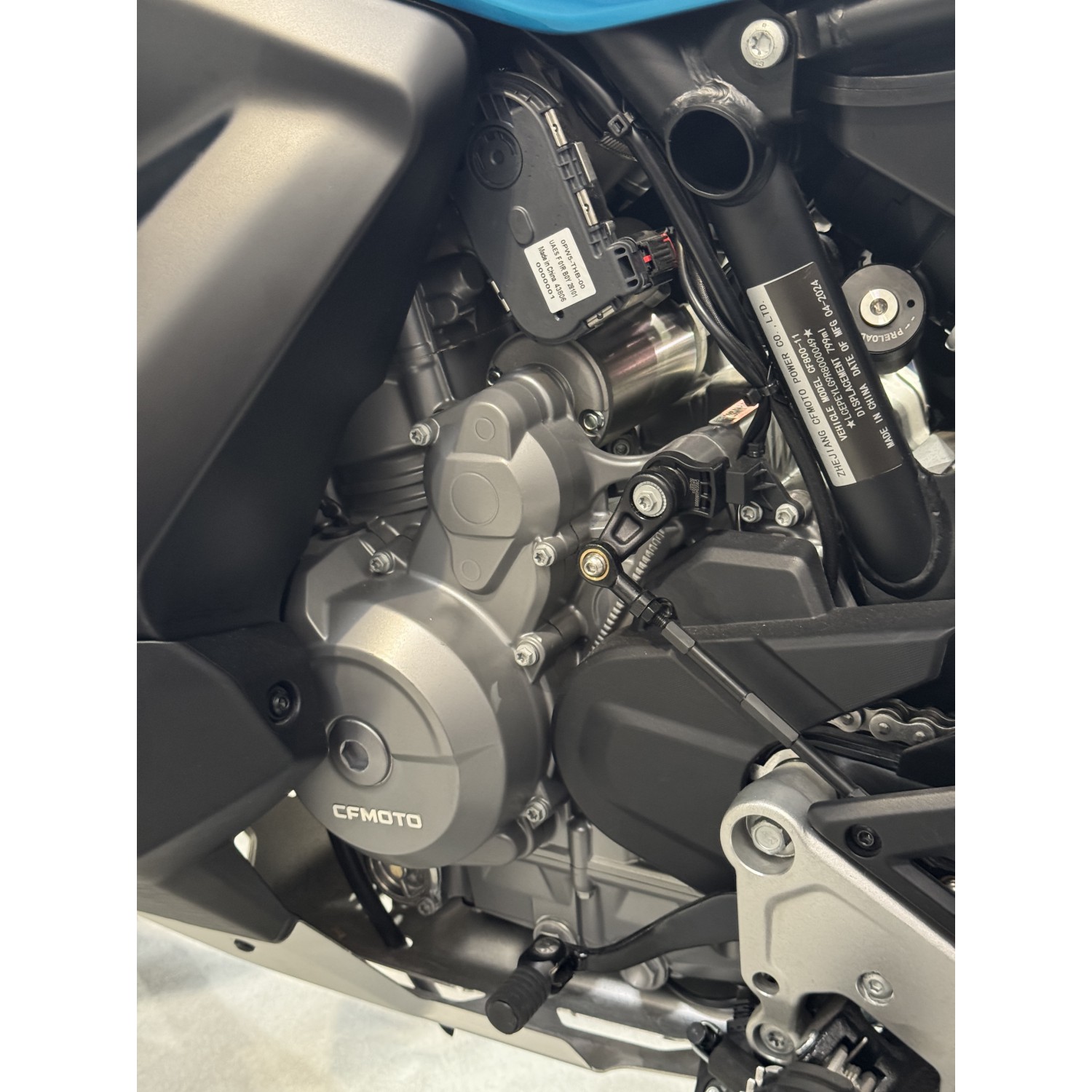 CFMOTO - 800MT-X | Motorcycles | Magnet Motos