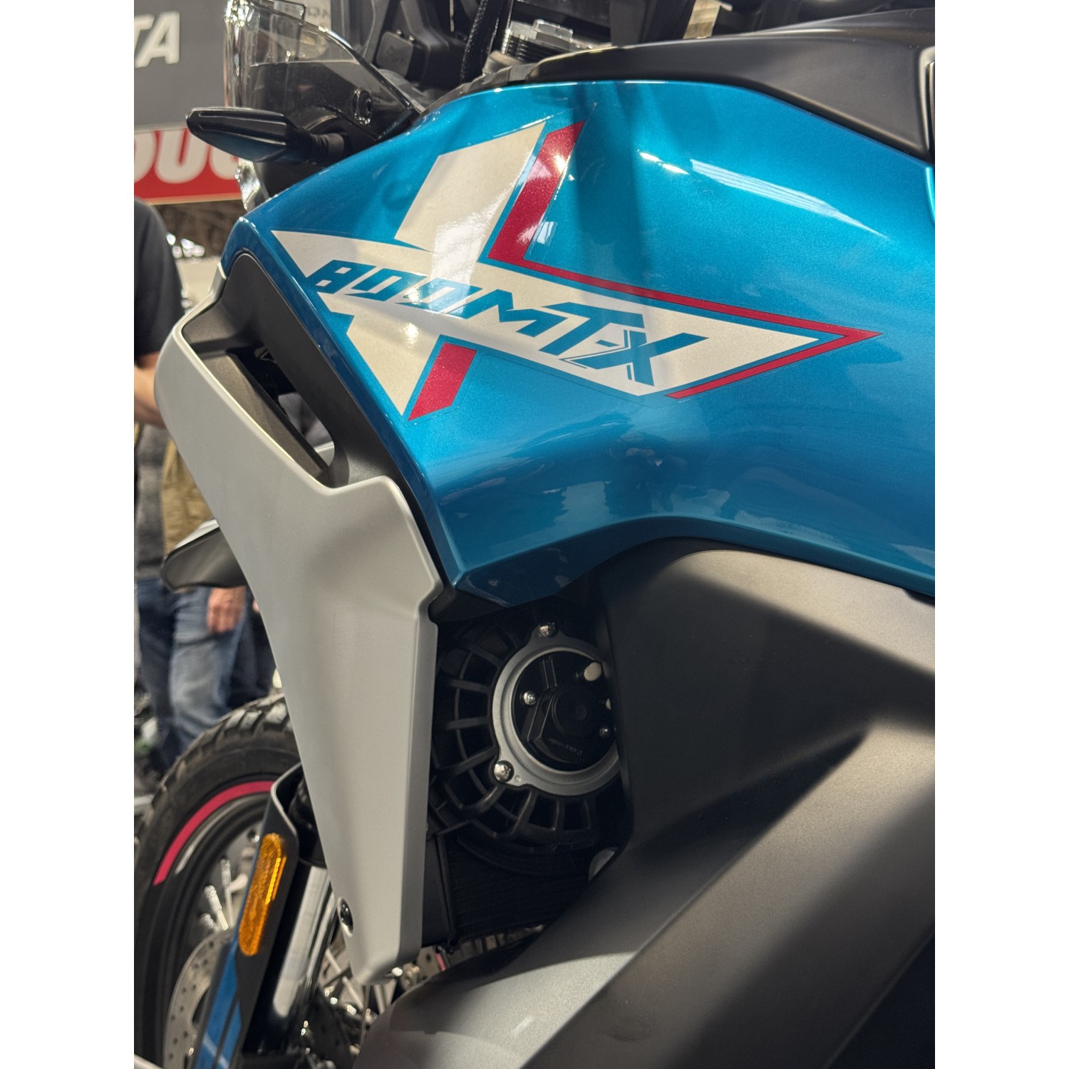 CFMOTO - 800MT-X | Motorcycles | Magnet Motos