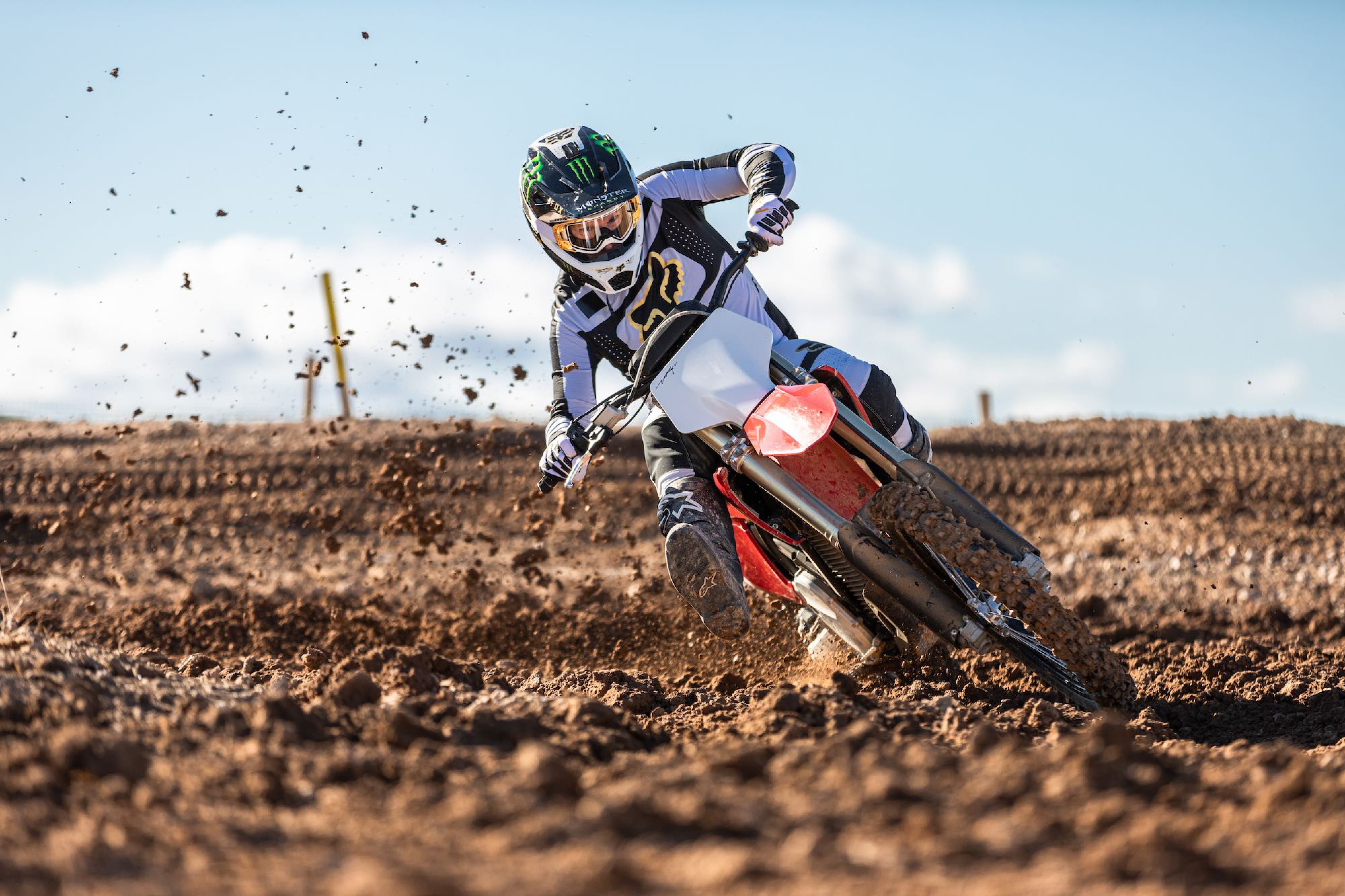 Stark Varg - Magnet Motos