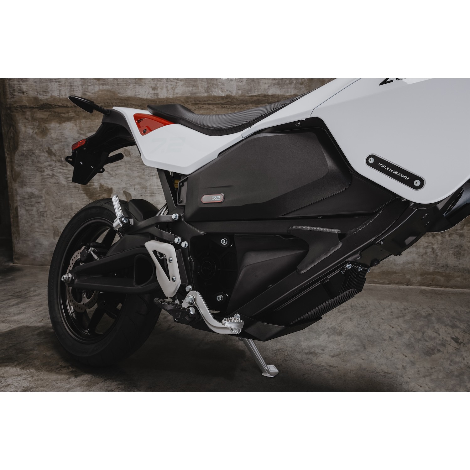 Zero FXE 11kW Electric Motorcycle - Magnet Motos
