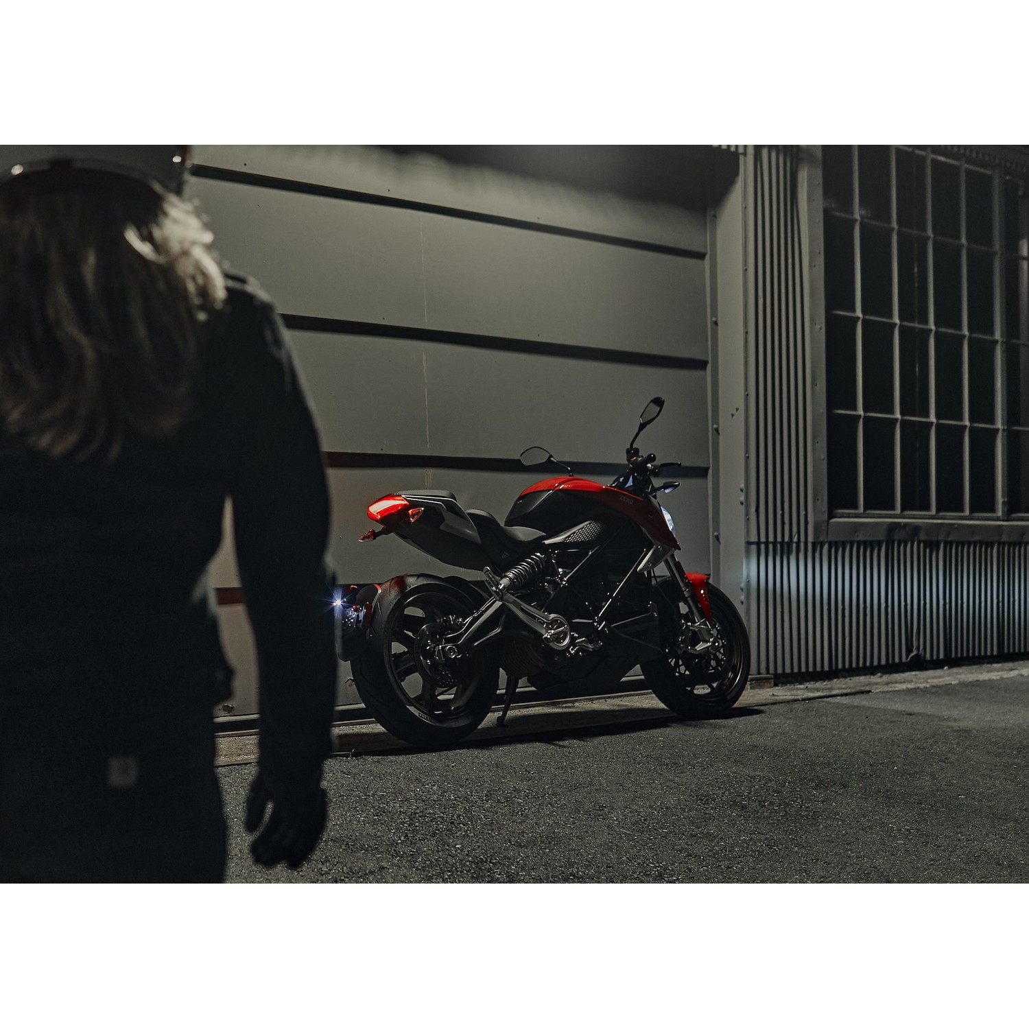 Zero SR/F Electric Motorbike - Magnet Motos